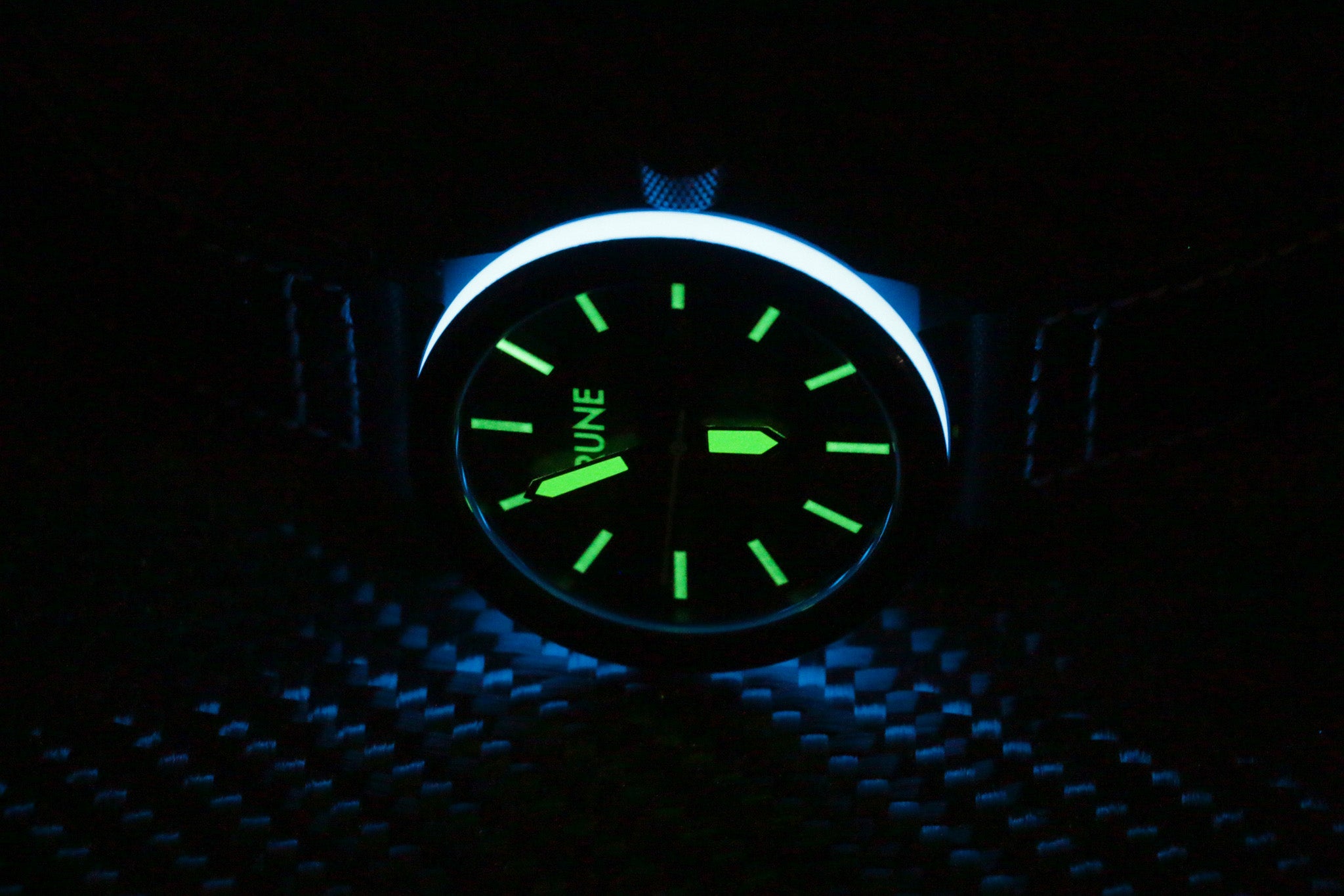 Cobalt Blue Automatic Rune Carbon Fiber Watch V2 - Last One – Runerefinery